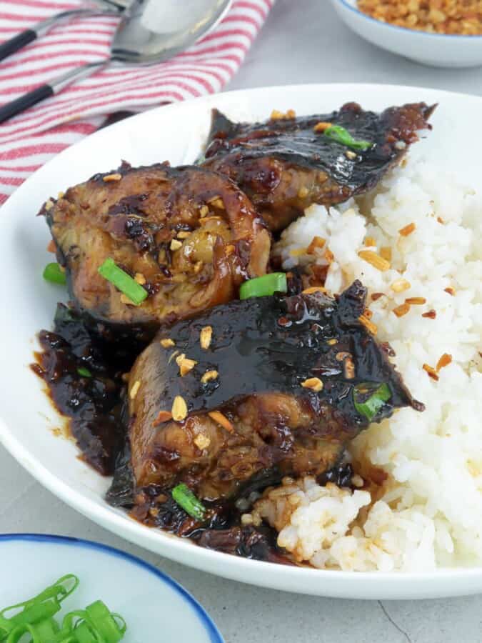 Adobong Hito (Catfish Adobo) - Kawaling Pinoy