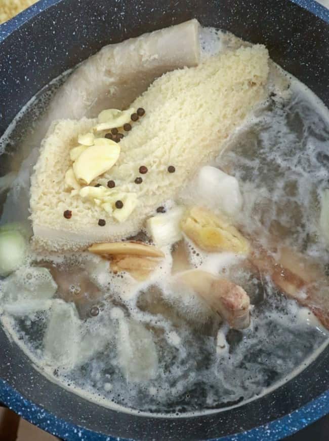 Goto (Filipino Beef Tripe and Rice Congee) - Kawaling PInoy