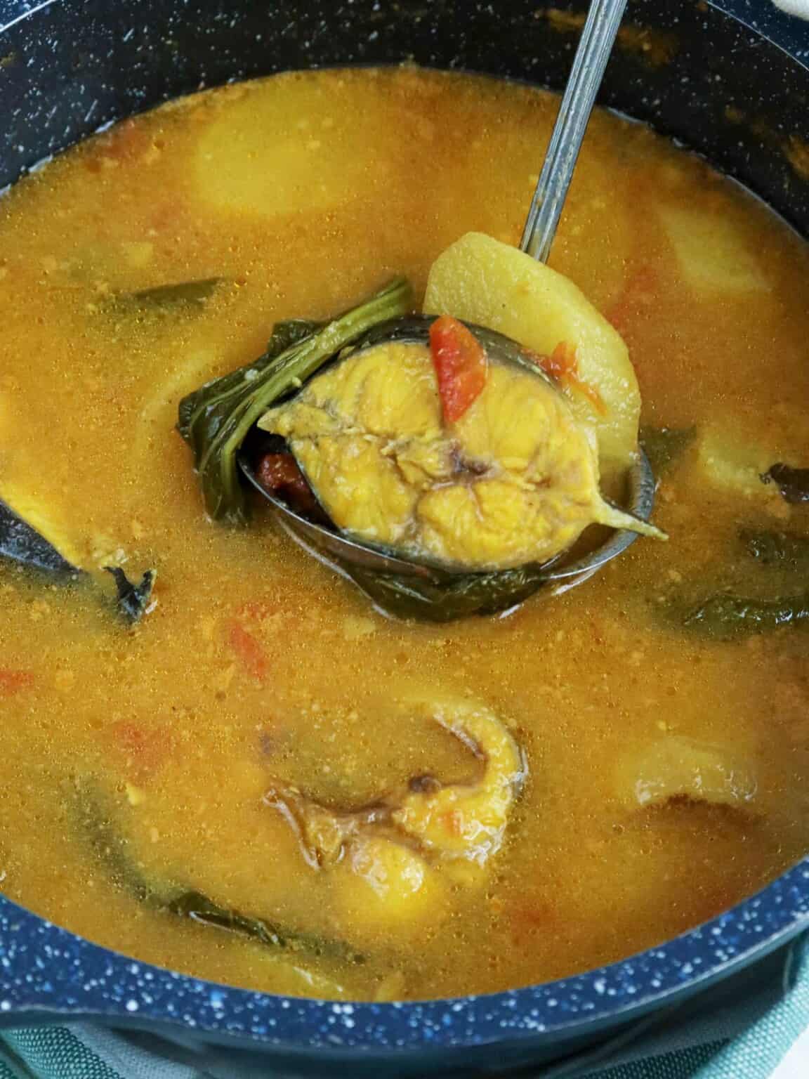 Sinigang na Hito sa Miso - Kawaling Pinoy