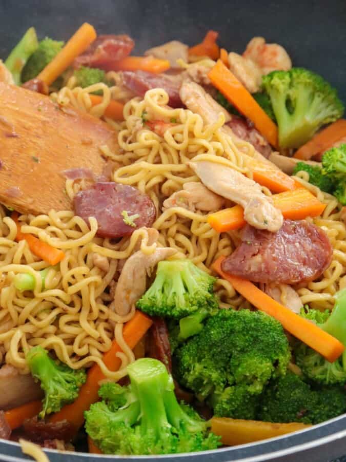 Mock Pancit Canton Stir-Fry - Kawaling Pinoy