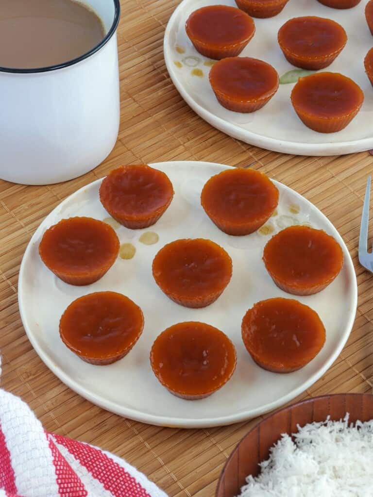 Puto Kutsinta (Cuchinta) - Kawaling Pinoy