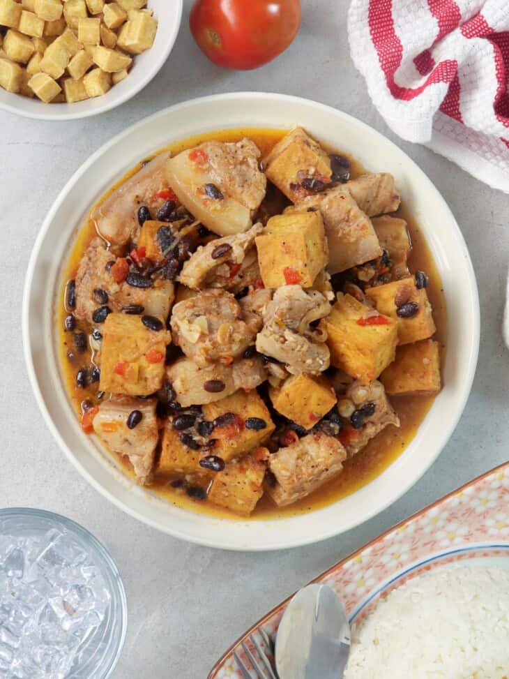 Tokwa't Baboy with Tausi - Kawaling Pinoy