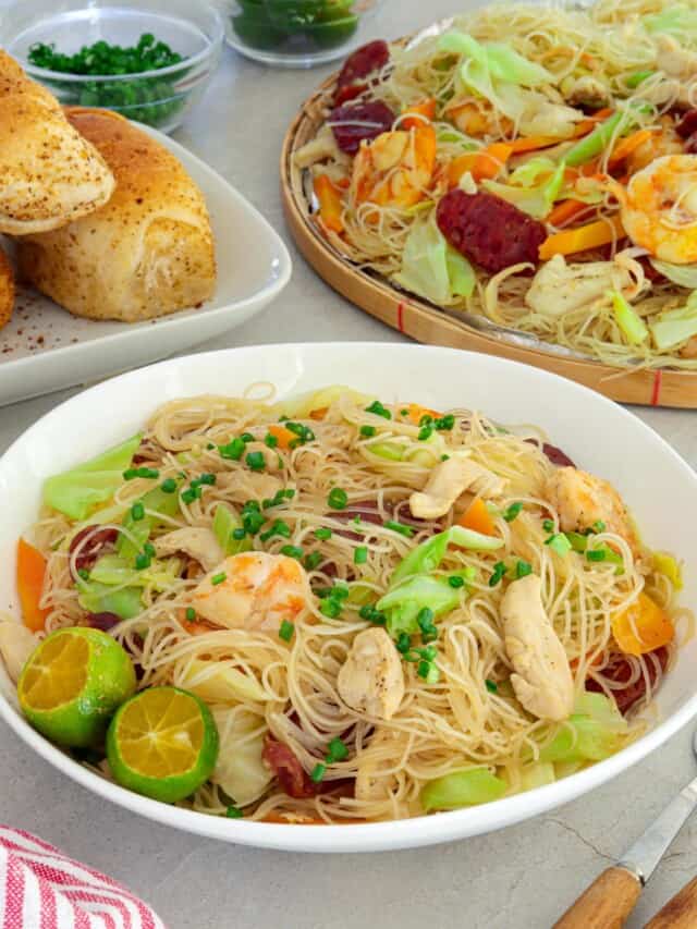 Pancit Bihon Guisado - Kawaling Pinoy - Street Food Spectacle
