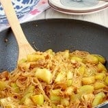 Sotanghon at Upo Soup with Chicken - Kawaling Pinoy