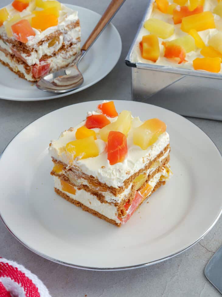 Fruit Cocktail Graham Float - Kawaling Pinoy - Street Food Spectacle