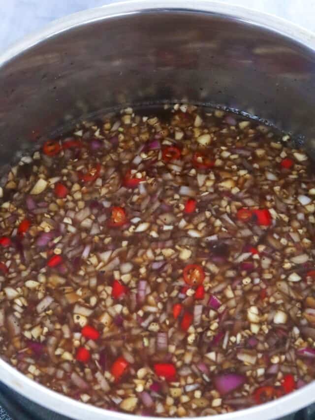 Kwek-Kwek with Sweet and Spicy Sauce - Kawaling Pinoy