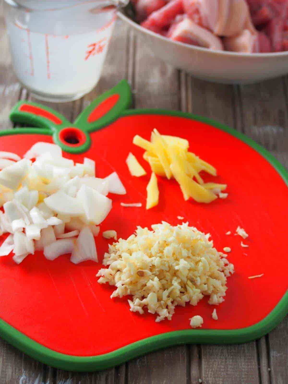 Adobong Dilaw with Turmeric (Yellow Adobo) - Kawaling Pinoy