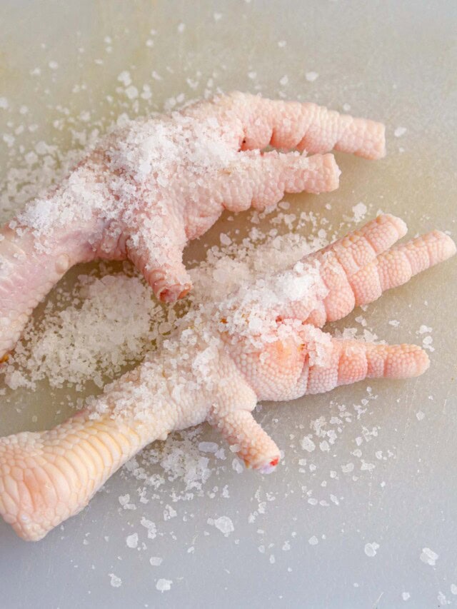 Adobong Paa nang Manok (Chicken Feet Adobo) - Kawaling Pinoy