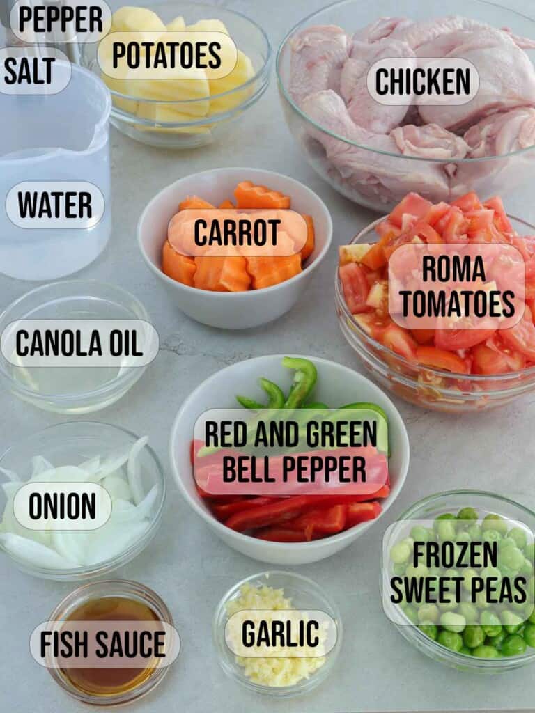 Chicken Afritada (Afritadang Manok) - Kawaling Pinoy